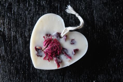 Buy Scented Rose Sachet - BloomyBliss