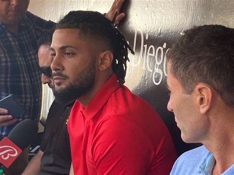 Proceso do Fernando Tatis Jr habla ante medios se operará el hombro