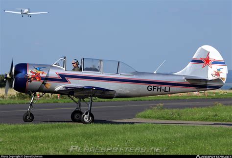 GFH LI Private Yakovlev Yak 52 Photo By Daniel Schwinn ID 1617605