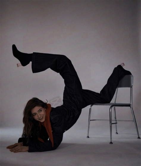 Natalia Dyer Capcut Pfp Natalie Dyer Street Style Aesthetic Natalia