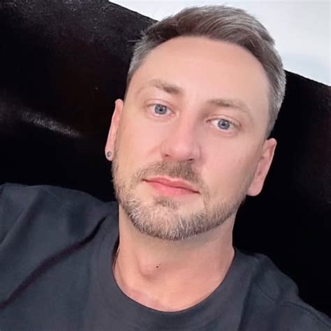 Djeyson Penha Djeyson Penha Threads Say More