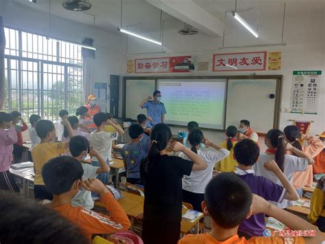 贺州市八步区：爱路护路进校园 共筑平安“生命线” 广西县域经济网