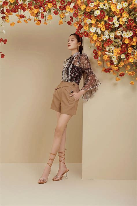 女模10