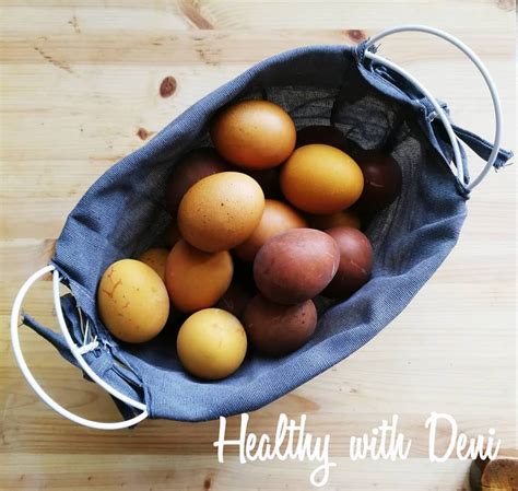 Боядисване на яйца с естествени материали Healthy With Deni