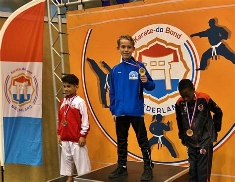 karate moerdijk lid thomas krijnen 11 nederlands kampioen kumite