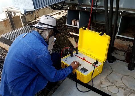 Power Transformer Turn Ratio Testing By An Electrical Engineer Stock