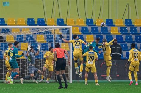 دوري روشن التعاون والعروبة يتعادلان سلبيًا جريدة المدينة