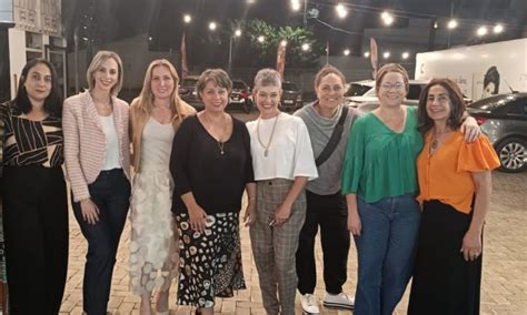 Moda Circular Mais Uma Edição Do Container Village Brechó