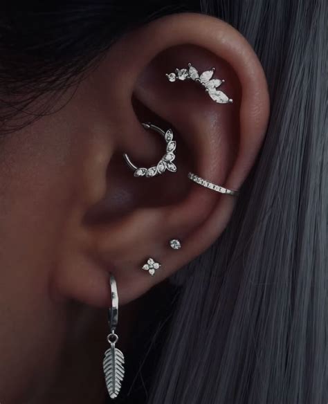 Unique Body Piercings Types Of Ear Piercings Pretty Ear Piercings