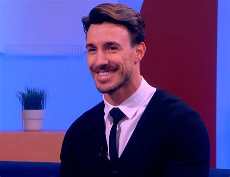 Виктор от Ергенът се просълзи заради жена ето заради коя СНИМКА