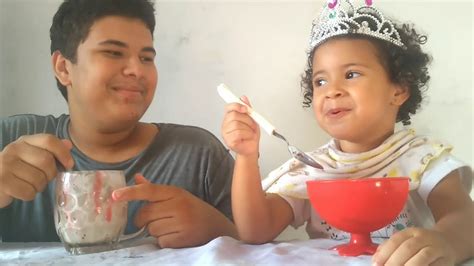 COMENDO SORVETE MINHA SOBRINHA NENÉM YouTube