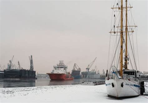Новый российский ледокол Андрей Вилькицкий совершил проход по Неве РИА Новости Медиабанк