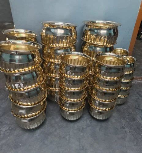 Round Brass Planter Pots Indoor Planter At ₹ 1300 Kg In Moradabad