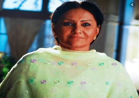 Vidya Sinha Daughter Jhanvi Celebs At English Vinglish Premiere