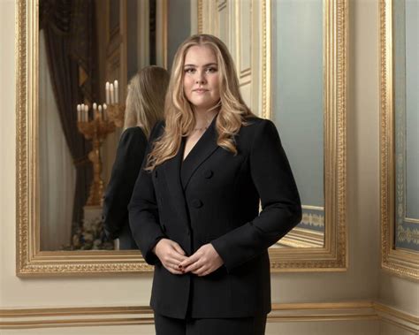 Prinses Amalia Viert 20e Verjaardag Met Nieuwe Officiële Foto Curacaonu