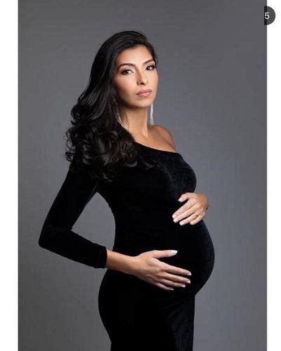G320 Black Slit Cut One Shoulder Maternity Shoot Trail Gown Size Al