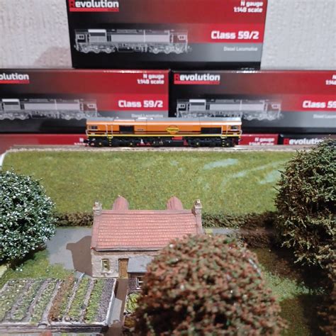 Revolution Trains N Gauge Class 59 59206 John F Yeoman Freightliner D