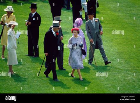 Queen Elizabeth II At The Epsom Derby In 1985 Stock Photo Alamy