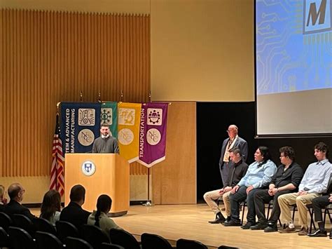 Microelectronics Boot Camp Celebrates 32nd Class Nashua Community College