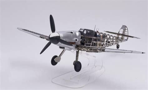 飛行機：メッサーシュミット その他木製模型キット＆その他 木製 帆船 模型 製作のヒント