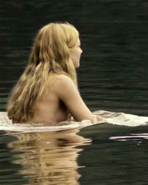 Naked Hannah Herzsprung In Der Geschmack Von Apfelkernen