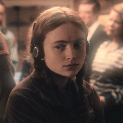 Pin By ༄•𝙽 𝚊 𝚑 𝚒 𝚊•༄ On •𝕄 𝔸 𝕏 𝕀 ℕ 𝔼• Stranger Things Max