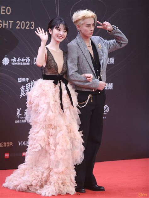 ปักพินโดย Vaaty23 ใน เถียนซีเวย Tian Xiwei 田曦微