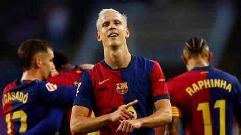 Dani Olmo Affected By Barcelona Registration Disaster But Continues To