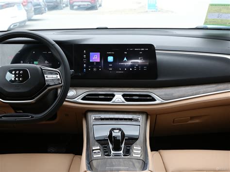 蓝电e5内饰实拍高清大图蓝电e5 2023款 15l De I 100km 臻享型 7座第12张图片大全太平洋汽车