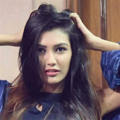 New Hot Sexy Aashna Malani Bikini Pics