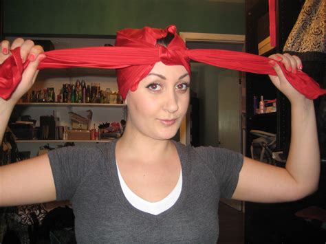 Diy Silk Hair Wrap Tutorial For How To Straighten Your Hair Without
