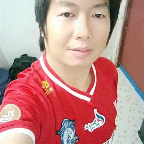 เพียงชายคนนี้ ไม่ใช้ผู้วิเศษ