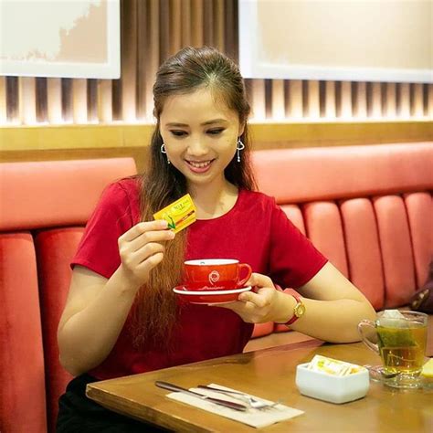 Malem Mingguan Pada Kemana Nih Kalo Aku Habisin Malam Minggu Ku Di Restaurant Favorite Keluarga