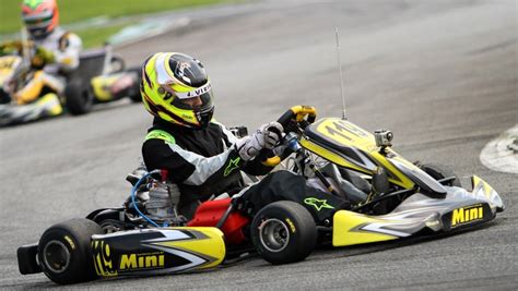 João Vieira busca o bicampeonato na Copa de Kart da Federações