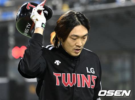 이럴 수가 연봉은 송성문 2배인데→1군 합류조차 불투명하다니타율 2할 최고 연봉자를 어찌할꼬