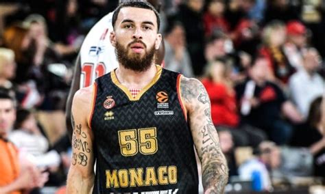 Mike James Monaco Halt Olympiacos Eurohoops