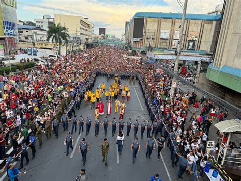 Nakikita Ng Cagayan De Oro Ang Lumiliit Na Mga Tao Sa Traslacion