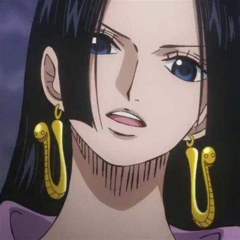 Artista Faz Cosplay Impressionante De Boa Hancock De One Piece