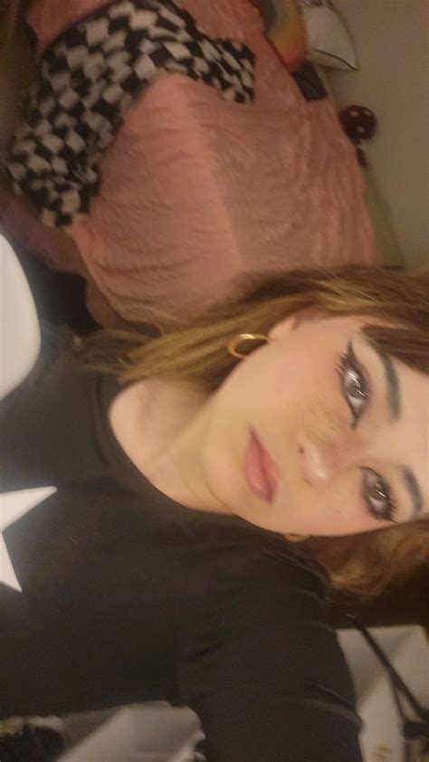 Pin By Aubz On Eye Makeup Goth Eye Makeup Punk Makeup Emo Makeup