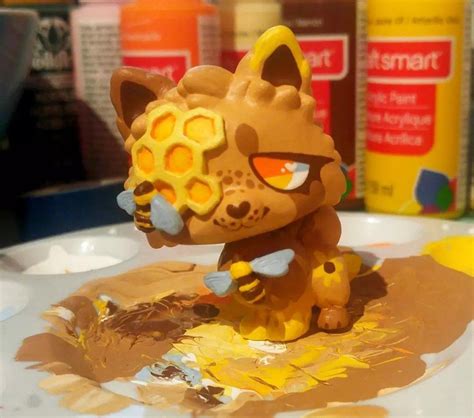 Pin By Jordann Kissling On Lps Toys Custom Lps Lps Toys Lps Drawings