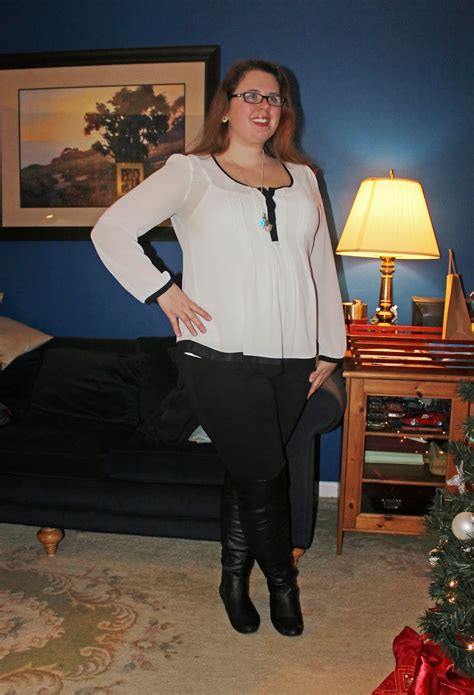What Mama Wears Moms Night Out