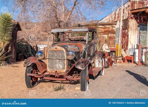 Rusty Model T Pickups