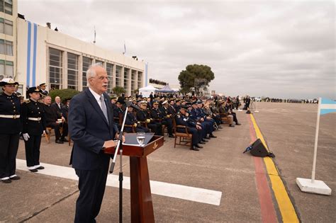 Día De La Fuerza Aérea Argentina Desfile Con Más De 1500 Efectivos Y