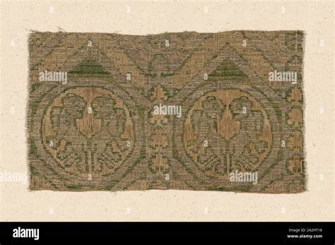 Weft Faced Three Color Complementary Weft Twill Weave Hi Res Stock