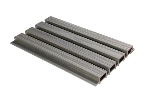 Capped Composite Wall Cladding Co 09
