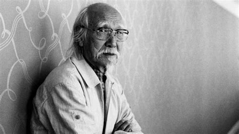Seijun Suzuki el director que cambió el otro cine japonés con sus