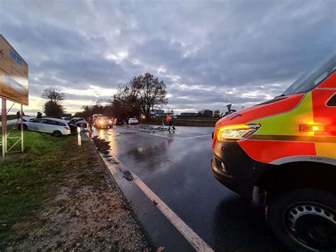 Landkreis Coburg Unfall Auf B4 Mann Verletzt Coburg Neue Presse Coburg