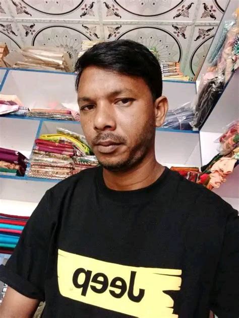 জননী বস্তালয় এন্ড গার্মেন্টস Dinajpur