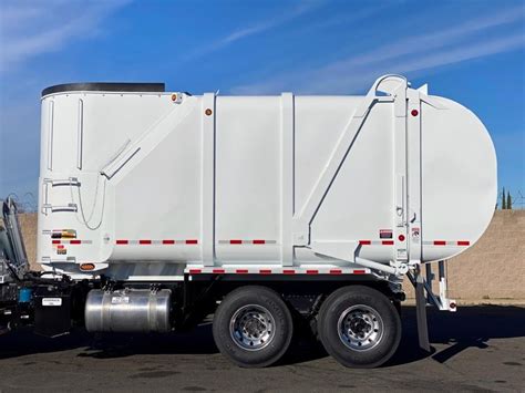 2007 Peterbilt 320 Heil Rapid Rail Asl Garbage Truck Side Loaders