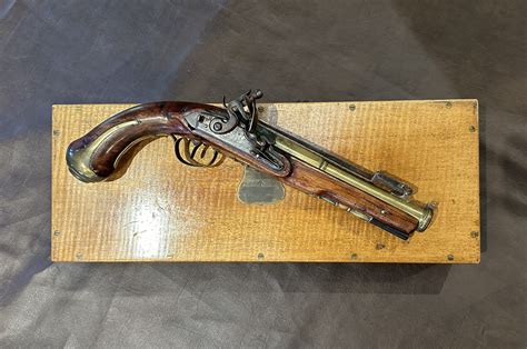 Howdah Pistols For Stopping The Charge